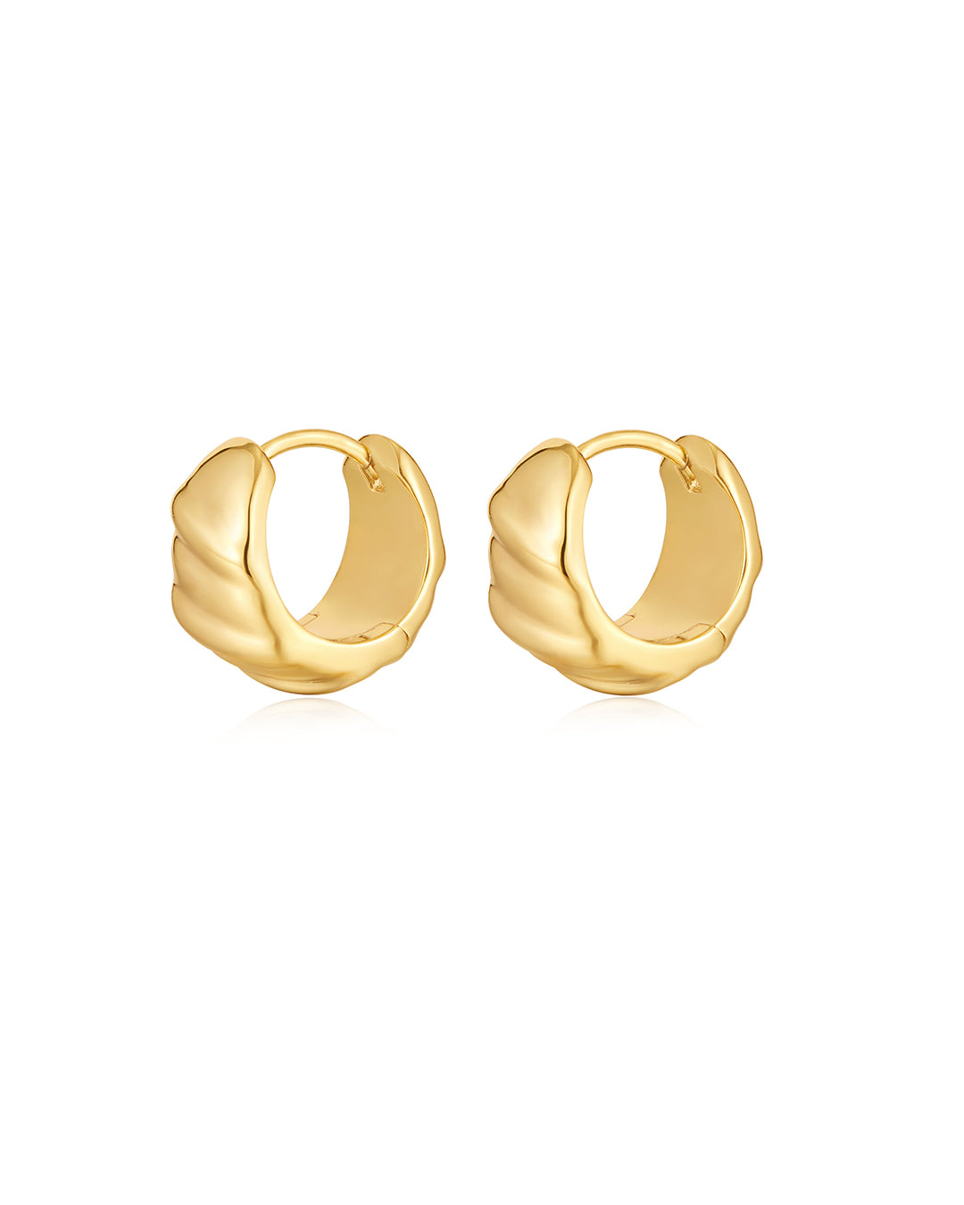 Mini Carmella Huggies (15mm)- Gold | Luv Aj